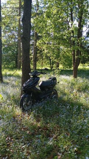 Yamaha Aerox 2008 in Vilnius, with an engine capacity of 0.05 L and mileage of 21 thousand km for 1200 €, photo 5 on AUTOMOTO.COM.LV