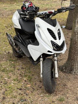 Ямаха Aerox 2009 в Паневежис, объемом двигателя 0.00 л и пробегом 0 тыс. км за 2100 €, фото 4 на AUTOMOTO.COM.LV