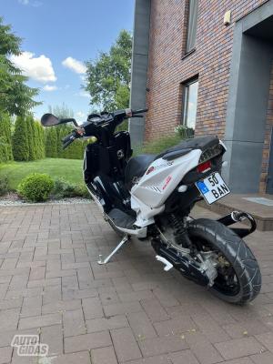Yamaha Aerox 2009 in Kaunas, with an engine capacity of 0.00 L and mileage of 0 thousand km for 1600 €, photo 5 on AUTOMOTO.COM.LV