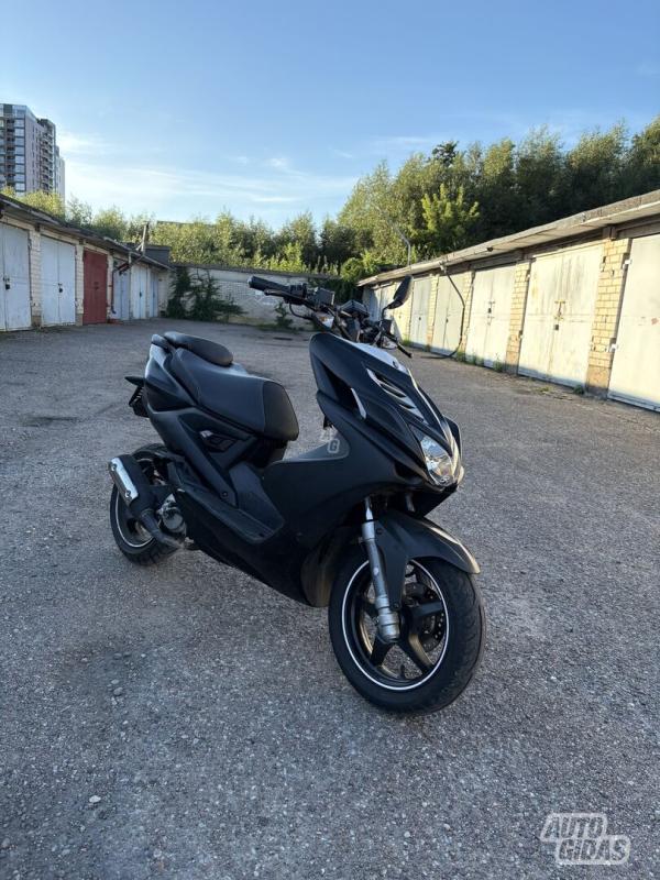 Yamaha Aerox 2013 Klaipėda, ar dzinēja tilpumu 0.00 L un nobraukumu 0 tūkst. km par 1400 €, foto 1 vietnē AUTOMOTO.COM.LV