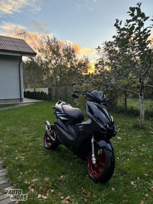 Yamaha Aerox 2013 Palanga, ar dzinēja tilpumu 0.00 L un nobraukumu 0 tūkst. km par 1700 €, foto 3 vietnē AUTOMOTO.COM.LV