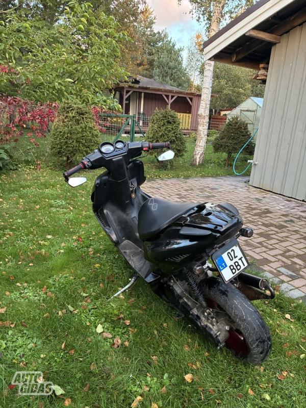 Yamaha Aerox 2013 Palanga, ar dzinēja tilpumu 0.00 L un nobraukumu 0 tūkst. km par 1700 €, foto 7 vietnē AUTOMOTO.COM.LV