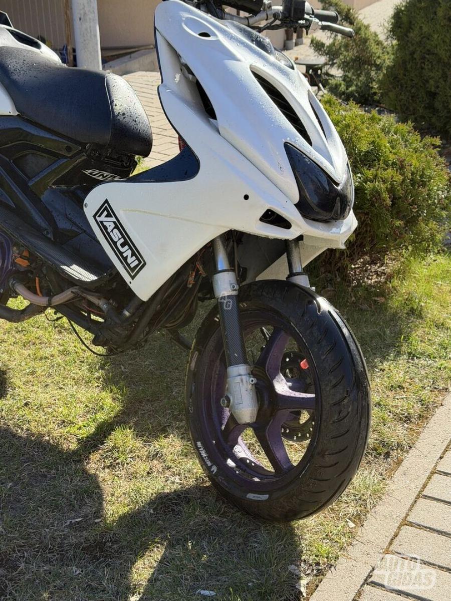 Yamaha Aerox 2014 Kauņa, ar dzinēja tilpumu 0.00 L un nobraukumu 0 tūkst. km par 1500 €, foto 4 vietnē AUTOMOTO.COM.LV