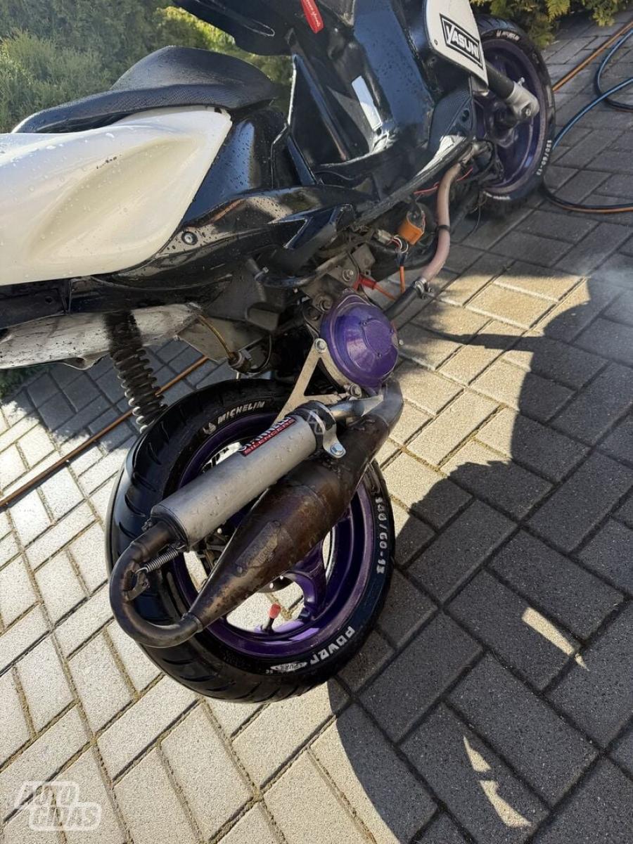 Yamaha Aerox 2014 Kauņa, ar dzinēja tilpumu 0.00 L un nobraukumu 0 tūkst. km par 1500 €, foto 11 vietnē AUTOMOTO.COM.LV