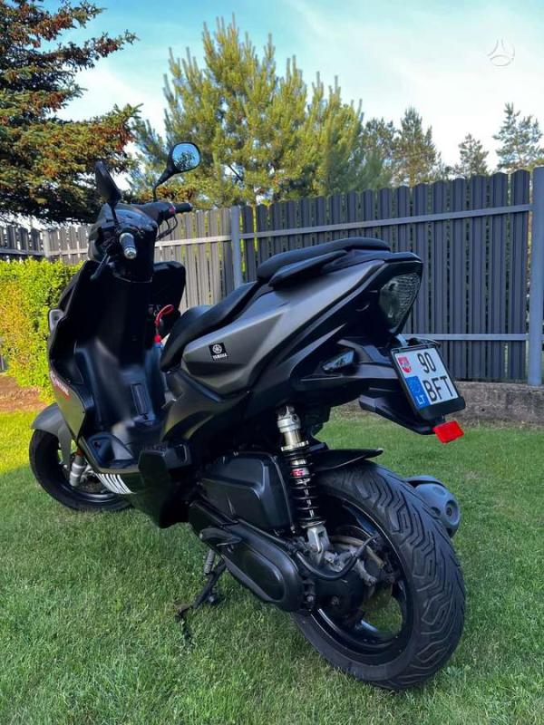 Yamaha Aerox 2014 Šauļi, ar dzinēja tilpumu 50.00 L un nobraukumu 16 tūkst. km par 1700 €, foto 3 vietnē AUTOMOTO.COM.LV