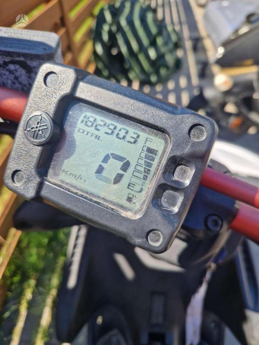 Ямаха Aerox 2014 в Клайпеда, объемом двигателя 49.00 л и пробегом 18 тыс. км за 1000 €, фото 6 на AUTOMOTO.COM.LV