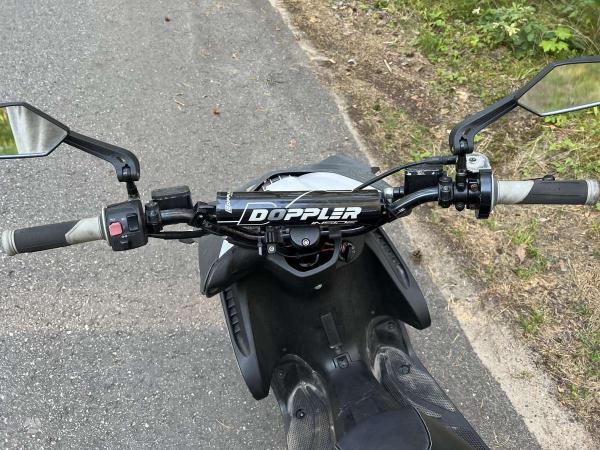 Yamaha Aerox 2014 Viļņa, ar dzinēja tilpumu 49.00 L un nobraukumu 15 tūkst. km par 850 €, foto 8 vietnē AUTOMOTO.COM.LV
