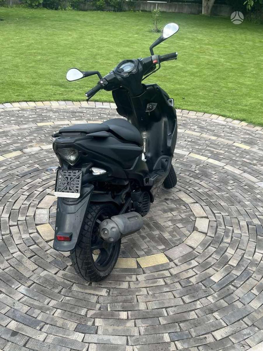 Yamaha Aerox 2016 in Kedainiai, with an engine capacity of 49.00 L and mileage of 51 thousand km for 1250 €, photo 8 on AUTOMOTO.COM.LV