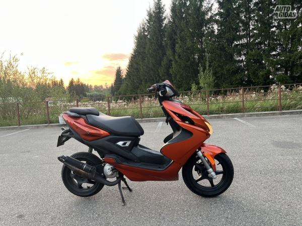 Yamaha Aerox 2016 in Anyksciai, with an engine capacity of 0.00 L and mileage of 0 thousand km for 1750 €, photo 2 on AUTOMOTO.COM.LV