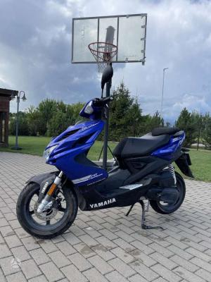 Yamaha Aerox 2018 Lazdijai, ar dzinēja tilpumu 49.00 L un nobraukumu 4 tūkst. km par 1800 €, foto 3 vietnē AUTOMOTO.COM.LV
