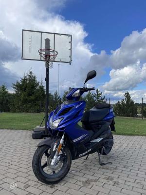 Yamaha Aerox 2018 Lazdijai, ar dzinēja tilpumu 49.00 L un nobraukumu 4 tūkst. km par 1800 €, foto 7 vietnē AUTOMOTO.COM.LV