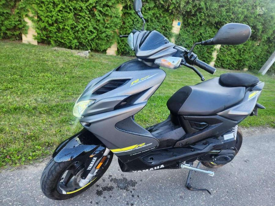 Yamaha Aerox 2020 in Vilnius, with an engine capacity of 49.00 L and mileage of 2 thousand km for 2150 €, photo 11 on AUTOMOTO.COM.LV