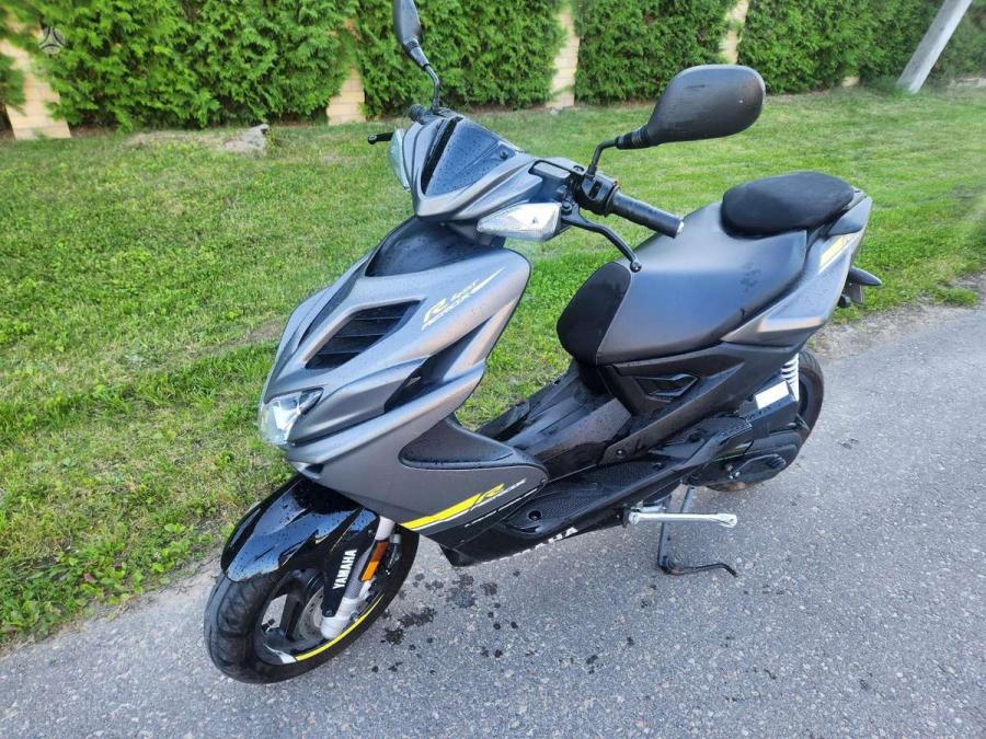 Yamaha Aerox 2020 in Vilnius, with an engine capacity of 49.00 L and mileage of 2 thousand km for 2150 €, photo 12 on AUTOMOTO.COM.LV