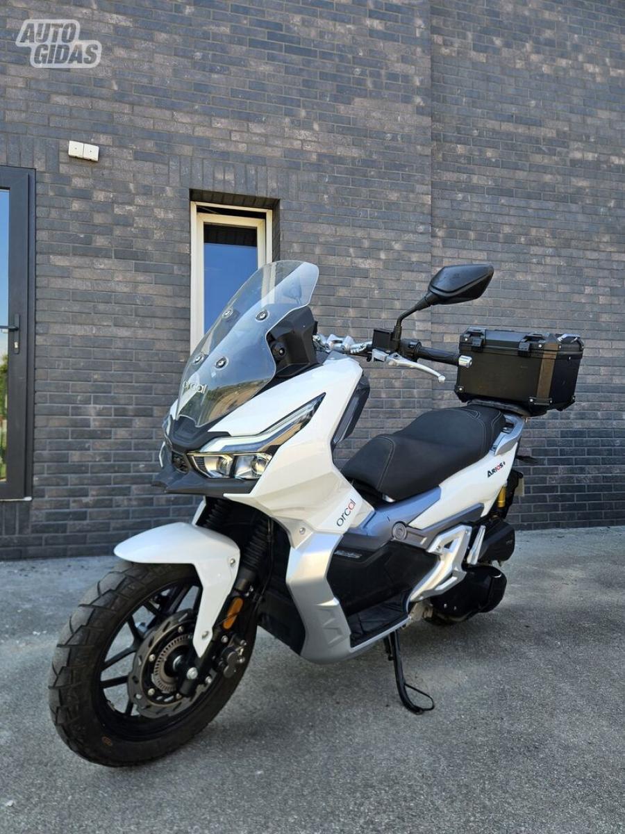 Yamaha Aerox 2023 in Klaipeda, with an engine capacity of 0.13 L and mileage of 0 thousand km for 2700 €, photo 4 on AUTOMOTO.COM.LV