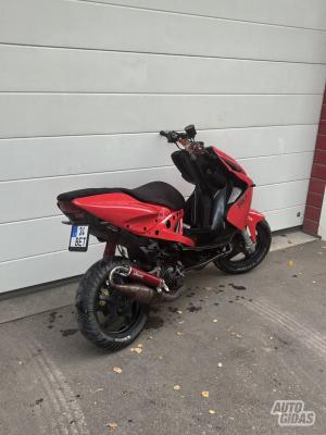 Red Yamaha Aerox 2003 in Vilnius, with an engine capacity of 0.00 L and mileage of 0 thousand km for 1500 €, photo  on AUTOMOTO.COM.LV