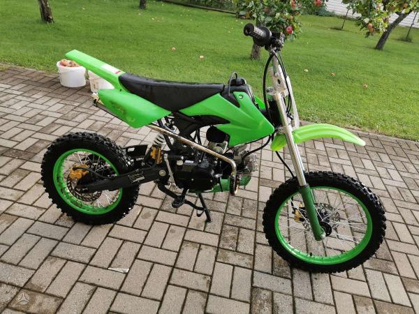 Zaļš Yamaha Booster 2025 Kauņa, ar dzinēja tilpumu 0.13 L un nobraukumu 0 tūkst. km par 429 €, foto 6 vietnē AUTOMOTO.COM.LV