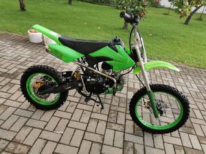 Green Yamaha Booster 2025 in Kaunas, with an engine capacity of 0.13 L and mileage of 0 thousand km for 429 €, photo 6 on AUTOMOTO.COM.LV