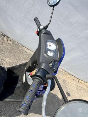 Yamaha Booster 2001 Panevēža, ar dzinēja tilpumu 0.10 L un nobraukumu 30 tūkst. km par 1600 €, foto 8 vietnē AUTOMOTO.COM.LV