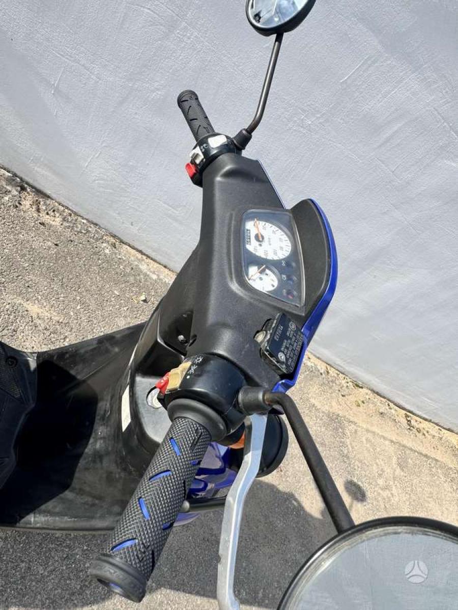 Yamaha Booster 2001 Panevēža, ar dzinēja tilpumu 0.10 L un nobraukumu 30 tūkst. km par 1600 €, foto 8 vietnē AUTOMOTO.COM.LV