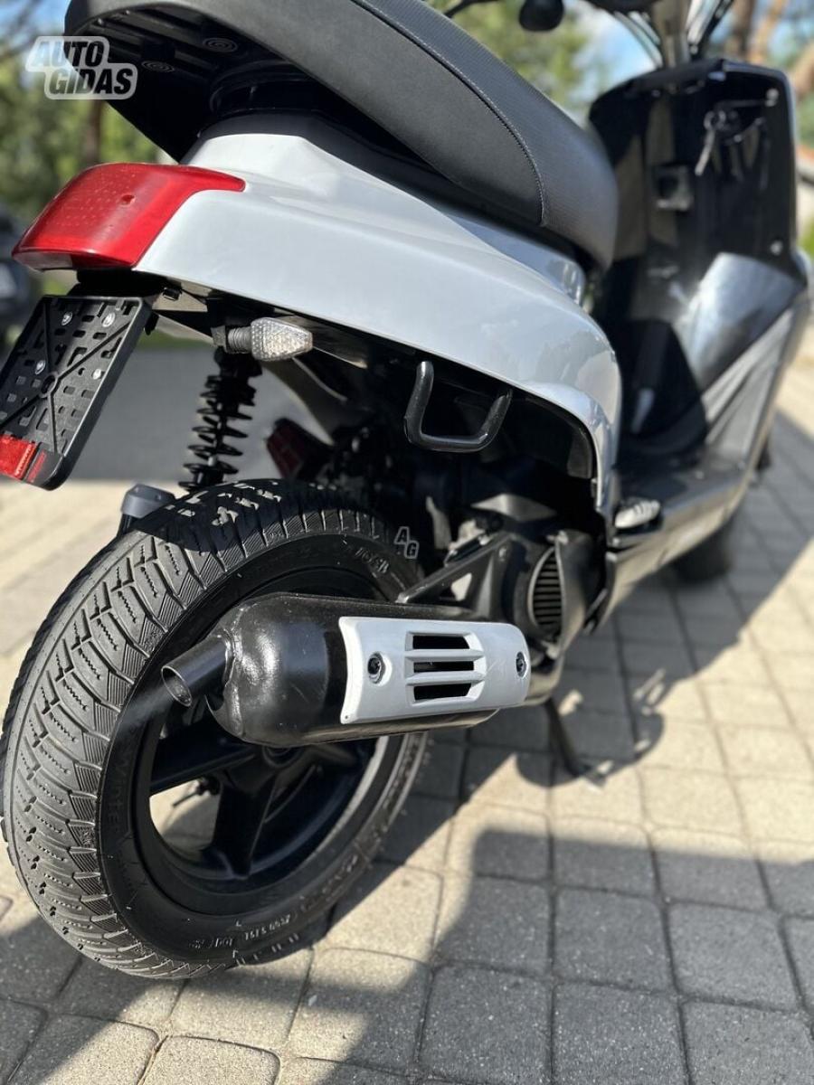 Yamaha Booster 2003 Viļņa, ar dzinēja tilpumu 0.00 L un nobraukumu 0 tūkst. km par 1650 €, foto 7 vietnē AUTOMOTO.COM.LV
