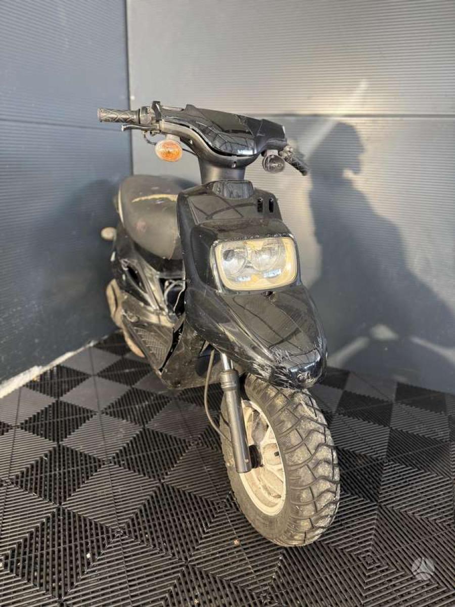 Yamaha Booster 2008 Tauragė, ar dzinēja tilpumu 49.00 L un nobraukumu 28 tūkst. km par 700 €, foto 1 vietnē AUTOMOTO.COM.LV