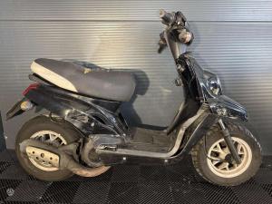 Yamaha Booster 2008 Tauragė, ar dzinēja tilpumu 49.00 L un nobraukumu 28 tūkst. km par 700 €, foto 12 vietnē AUTOMOTO.COM.LV