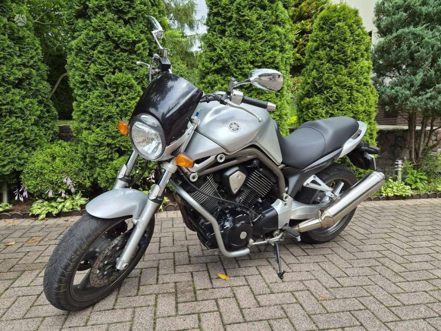 Yamaha BT 1100 2002 in Vilnius, with an engine capacity of 1.06 L and mileage of 20 thousand km for 2950 €, photo 1 on AUTOMOTO.COM.LV