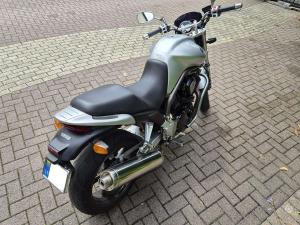 Yamaha BT 1100 2002 in Vilnius, with an engine capacity of 1.06 L and mileage of 20 thousand km for 2950 €, photo 5 on AUTOMOTO.COM.LV