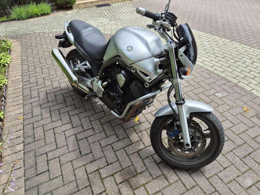Yamaha BT 1100 2002 in Vilnius, with an engine capacity of 1.06 L and mileage of 20 thousand km for 2950 €, photo 6 on AUTOMOTO.COM.LV
