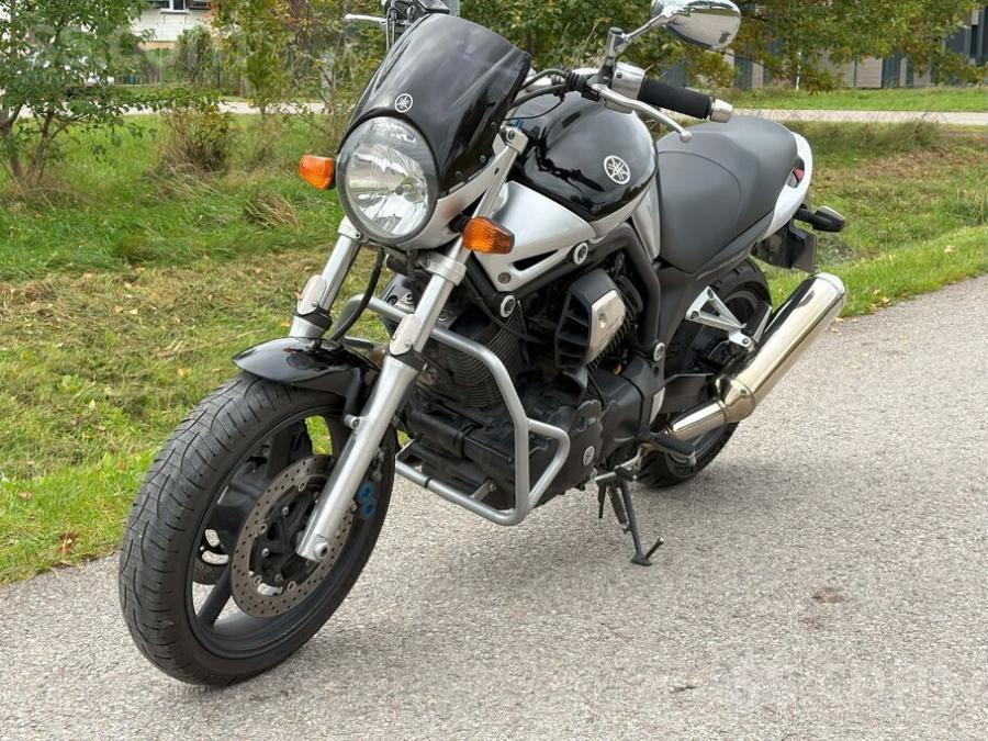 Ямаха BT 1100 2005 в Рига, объемом двигателя 1.10 л и пробегом 0 тыс. км за 3000 €, фото 1 на AUTOMOTO.COM.LV