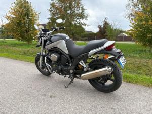 Ямаха BT 1100 2005 в Рига, объемом двигателя 1.10 л и пробегом 0 тыс. км за 3000 €, фото 3 на AUTOMOTO.COM.LV