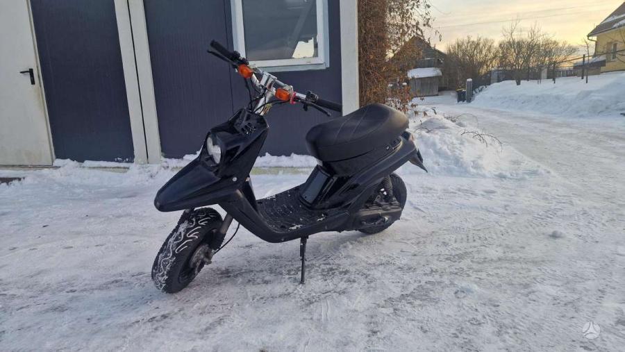 Yamaha BWS 1993 in Vilnius, with an engine capacity of 0.00 L and mileage of 250 thousand km for 1320 €, photo 3 on AUTOMOTO.COM.LV