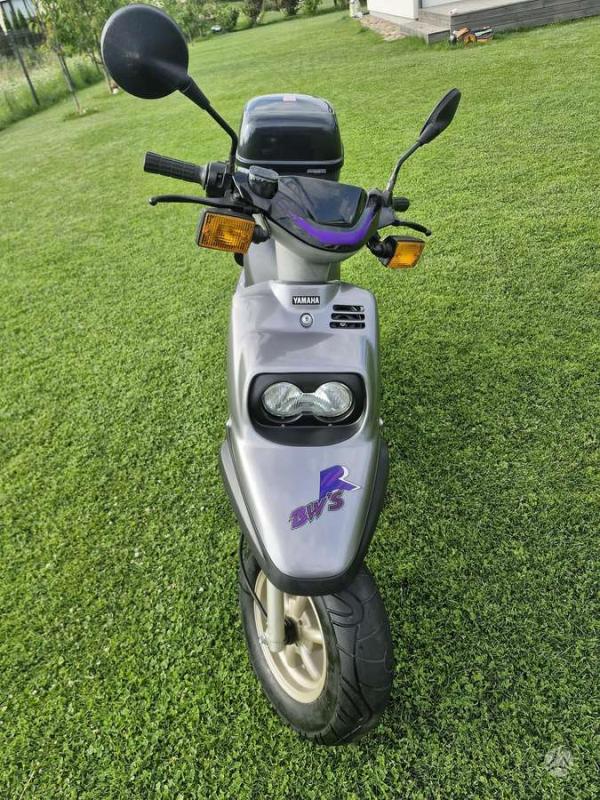 Violet Yamaha BWS 1997 in Vilnius, with an engine capacity of 49.00 L and mileage of 30 thousand km for 1150 €, photo 2 on AUTOMOTO.COM.LV