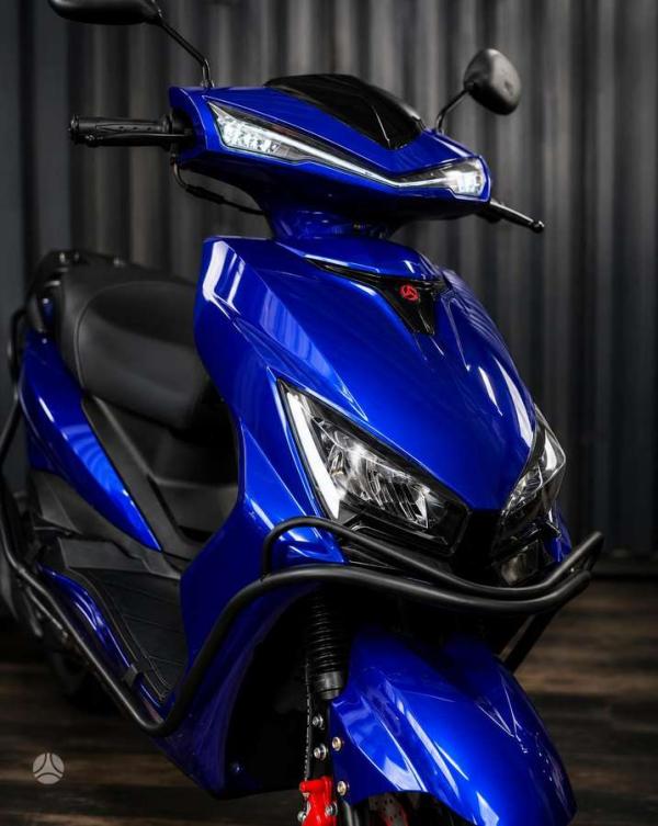Blue Yamaha Cygnus 2026 in Klaipeda, with an engine capacity of 49.00 L and mileage of 0 thousand km for 1350 €, photo 2 on AUTOMOTO.COM.LV