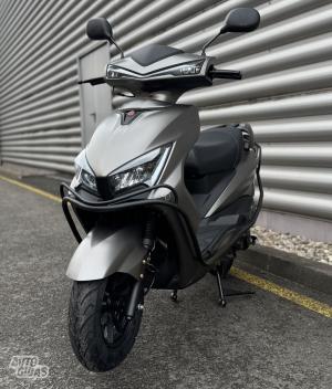 Grey Yamaha Cygnus 2026 in Kretinga, with an engine capacity of 0.05 L and mileage of 1 thousand km for 1350 €, photo 2 on AUTOMOTO.COM.LV