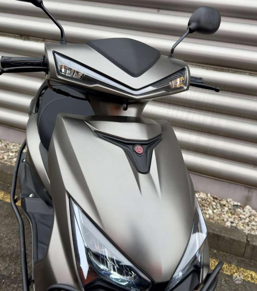 Grey Yamaha Cygnus 2026 in Klaipeda, with an engine capacity of 49.00 L and mileage of 1 thousand km for 1350 €, photo 3 on AUTOMOTO.COM.LV
