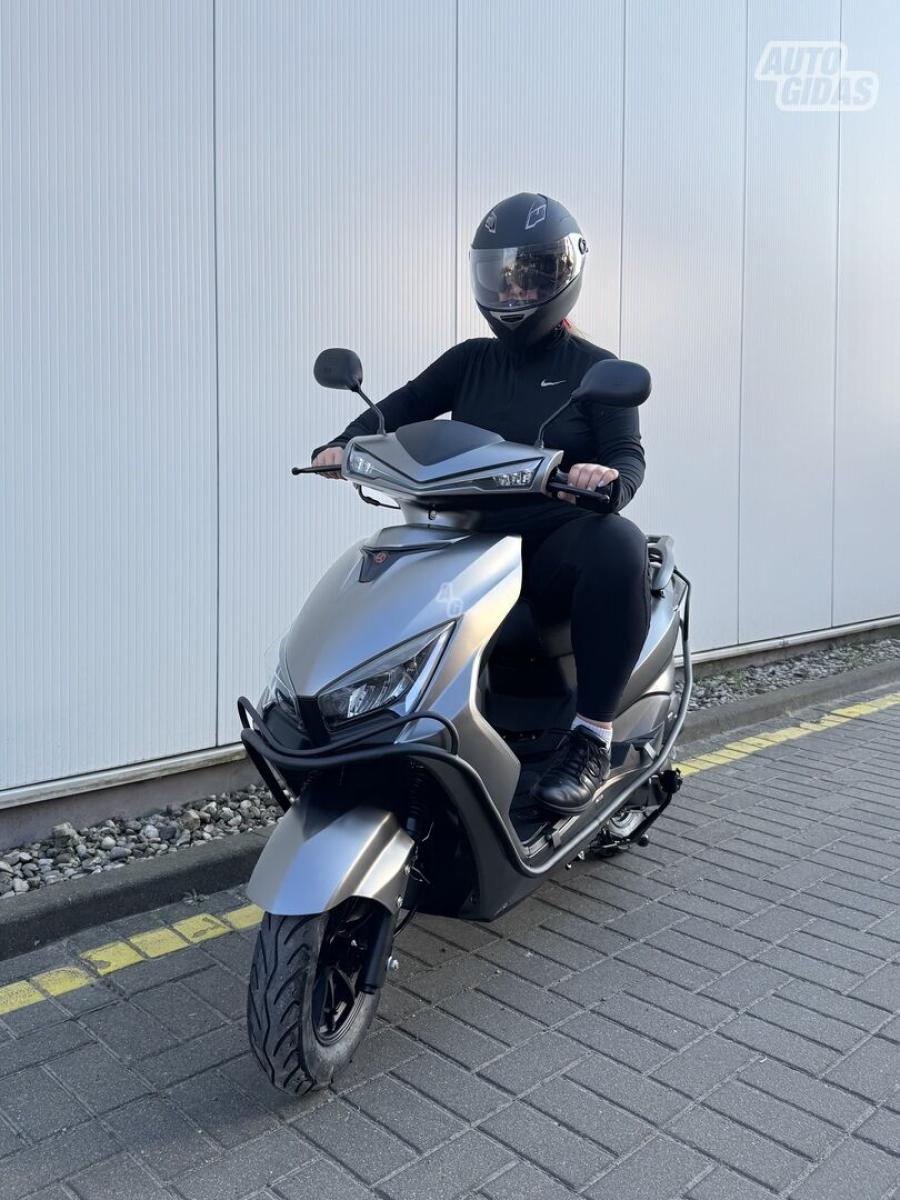 Pelēks Yamaha Cygnus 2026 Klaipėda, ar dzinēja tilpumu 0.05 L un nobraukumu 1 tūkst. km par 1350 €, foto 5 vietnē AUTOMOTO.COM.LV
