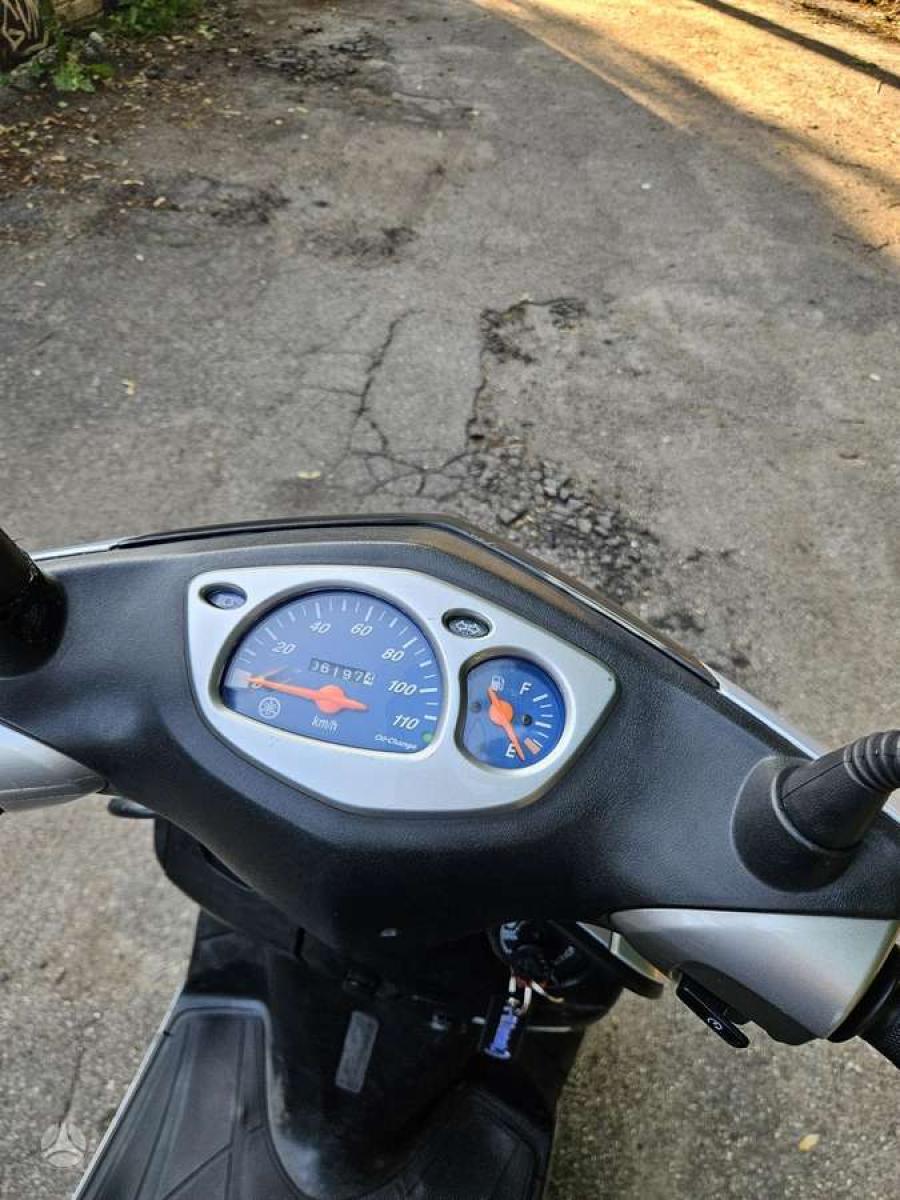 Yamaha Cygnus 2005 in Vilnius, with an engine capacity of 0.13 L and mileage of 6 thousand km for 1000 €, photo 8 on AUTOMOTO.COM.LV