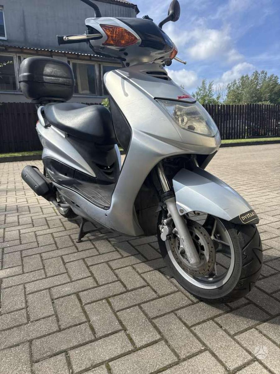 Yamaha Cygnus 2005 in Vilnius, with an engine capacity of 0.13 L and mileage of 67 thousand km for 950 €, photo 13 on AUTOMOTO.COM.LV