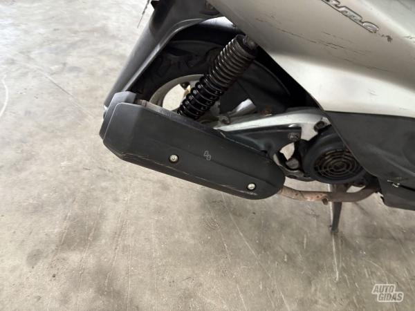 Yamaha Cygnus 2006 Kelmė, ar dzinēja tilpumu 0.13 L un nobraukumu 0 tūkst. km par 415 €, foto 8 vietnē AUTOMOTO.COM.LV