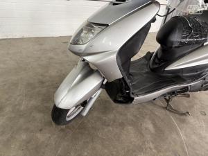 Yamaha Cygnus 2006 Kelmė, ar dzinēja tilpumu 0.13 L un nobraukumu 0 tūkst. km par 415 €, foto 12 vietnē AUTOMOTO.COM.LV