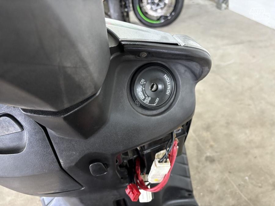 Yamaha Cygnus 2006 Kelmė, ar dzinēja tilpumu 0.13 L un nobraukumu 0 tūkst. km par 415 €, foto 14 vietnē AUTOMOTO.COM.LV