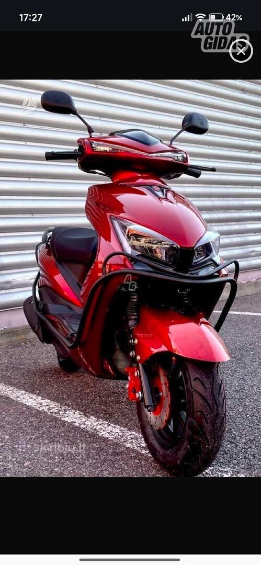 Sarkans Yamaha Cygnus 2026 Viļņa, ar dzinēja tilpumu 0.05 L un nobraukumu 0 tūkst. km par 1100 €, foto 3 vietnē AUTOMOTO.COM.LV