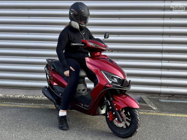 Red Yamaha Cygnus 2026 in Vilnius, with an engine capacity of 0.05 L and mileage of 0 thousand km for 1350 €, photo 1 on AUTOMOTO.COM.LV