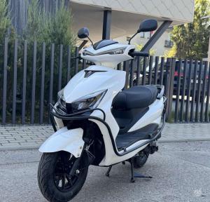 Balts Yamaha Cygnus 2026 Viļņa, ar dzinēja tilpumu 49.00 L un nobraukumu 0 tūkst. km par 1350 €, foto 3 vietnē AUTOMOTO.COM.LV