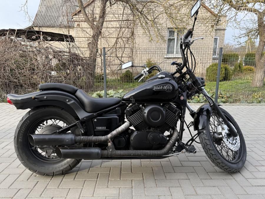 Melns Yamaha Drag Star 1997 Vilkaviškis, ar dzinēja tilpumu 0.65 L un nobraukumu 0 tūkst. km par 2500 €, foto 4 vietnē AUTOMOTO.COM.LV