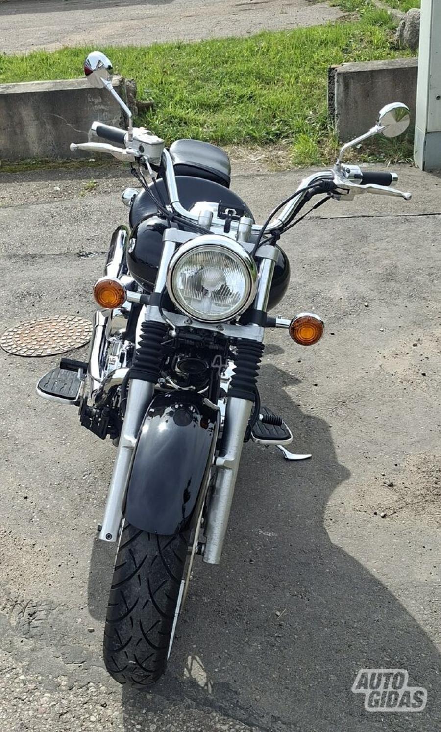 Black Yamaha Drag Star 2004 in Kaunas, with an engine capacity of 1.10 L and mileage of 50 thousand km for 3800 €, photo 5 on AUTOMOTO.COM.LV