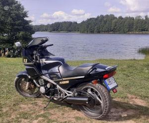 Melns Yamaha FJ 1200 1988 Vilkaviškis, ar dzinēja tilpumu 1.20 L un nobraukumu 45 tūkst. km par 2000 €, foto 3 vietnē AUTOMOTO.COM.LV