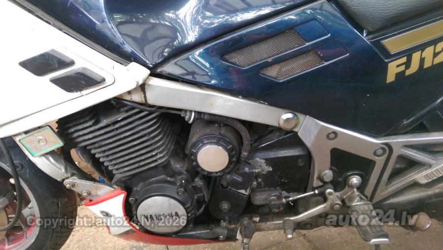 Grey Yamaha FJ 1200 1987 in Tallinn, with an engine capacity of 1.17 L and mileage of 71 thousand km for 1990 €, photo 10 on AUTOMOTO.COM.LV