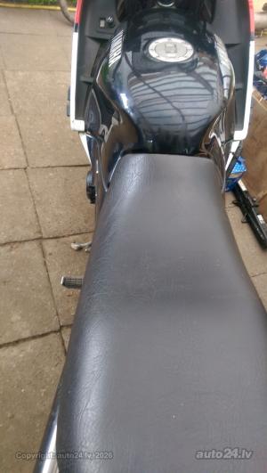 Grey Yamaha FJ 1200 1987 in Tallinn, with an engine capacity of 1.17 L and mileage of 71 thousand km for 1990 €, photo 18 on AUTOMOTO.COM.LV